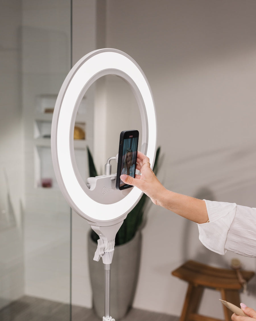 White MagSafe Magnetic Phone Mount | Lume Cube