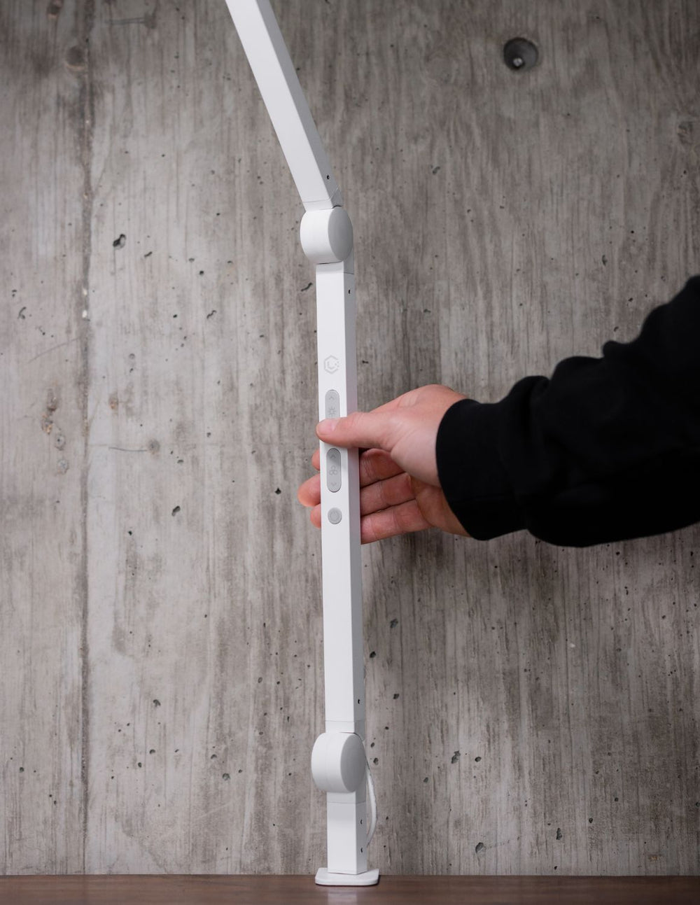 Edge Light 2.0 White LED Desk Lamp - Task & Video Stream Lighting