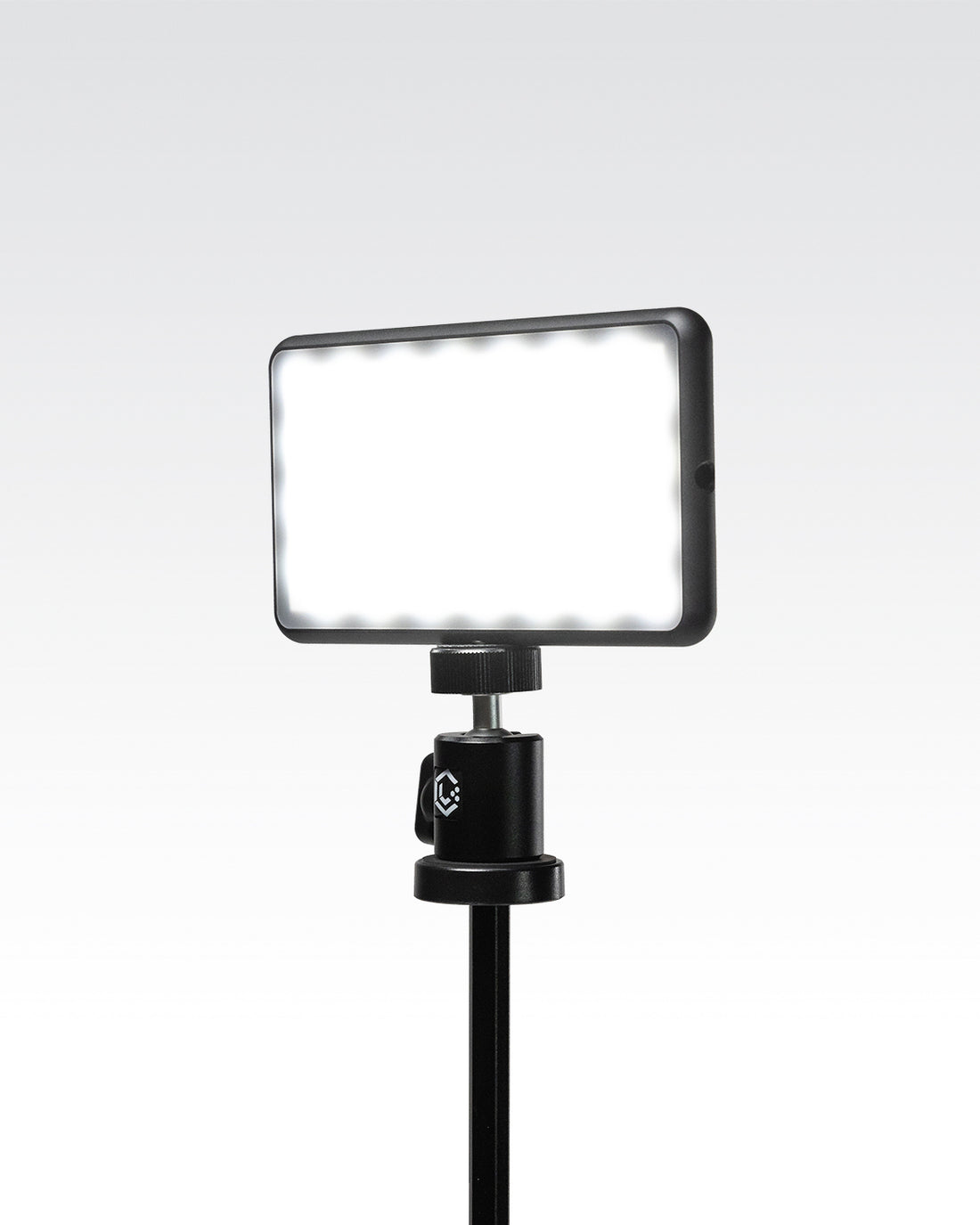 Broadcast Lighting Kit- Portable 1000 Lumen Panel Light With Stand